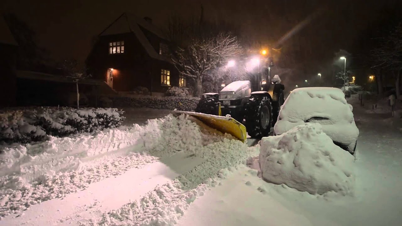Winter in Aalborg - Snestorm over Aalborg - YouTube