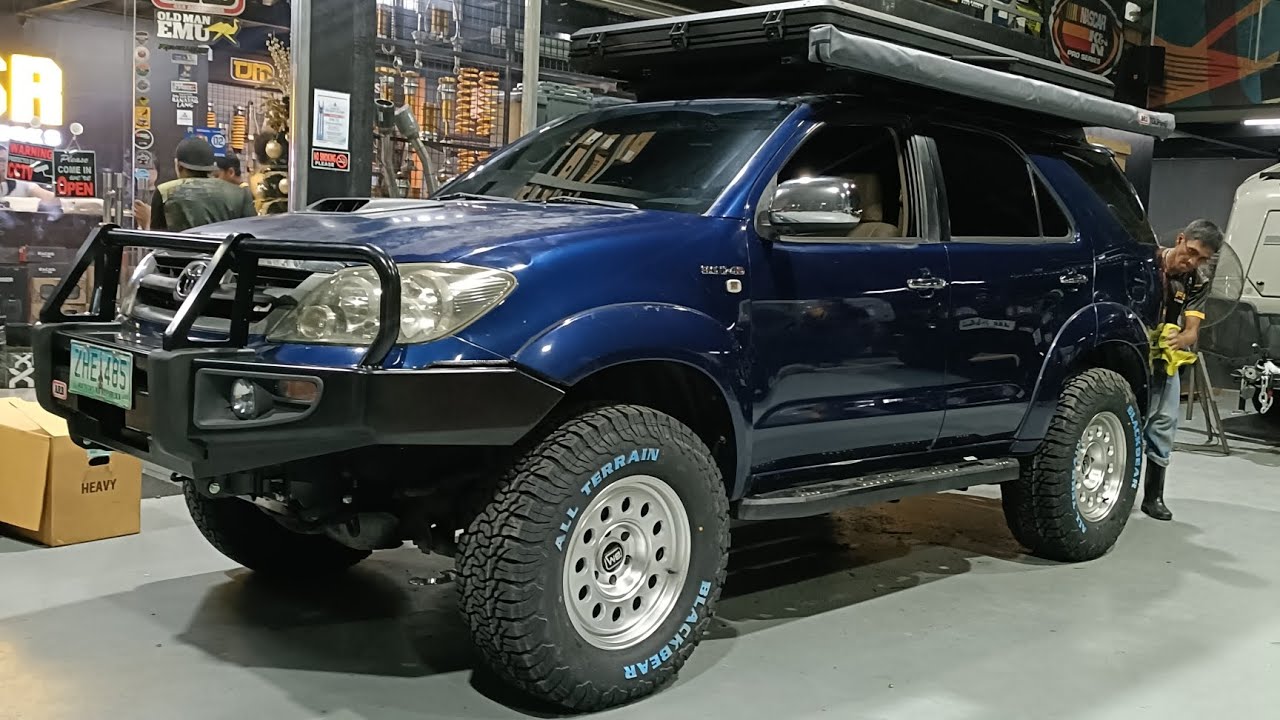 Toyota fortuner overlanding set up by FSR offroad unlimited - YouTube