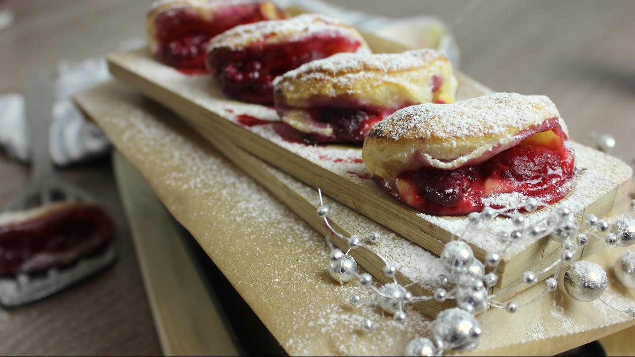 Joghurt-Himbeer-Taschen aus Blätterteig | schneller Snack | süßes ...