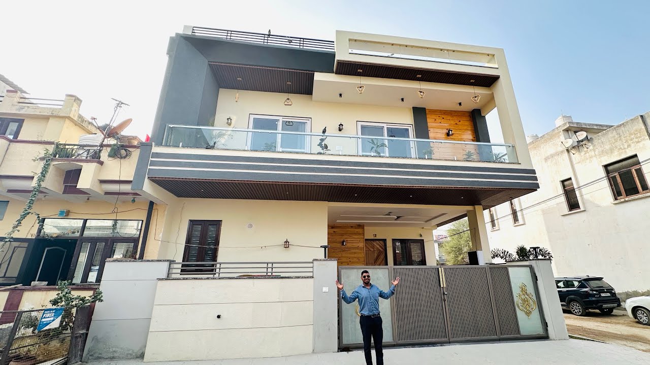 32X50 Latest House Design With Mini Theatre & Rooftop Garden |180 SQ ...