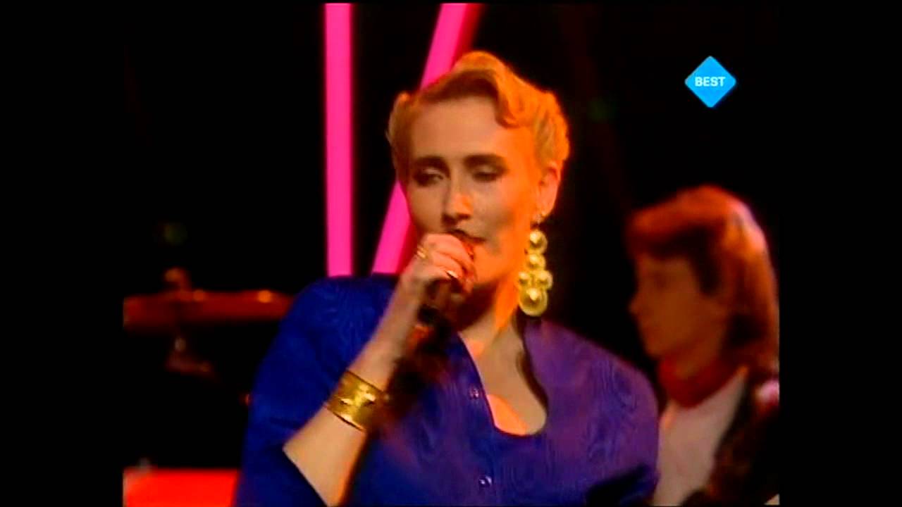 Monsieur - Luxembourg 1989 - Eurovision songs with live orchestra - YouTube