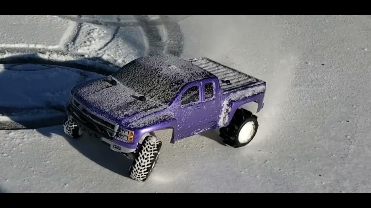 Traxxas slash pro line silverado & Proline paddle tires - YouTube