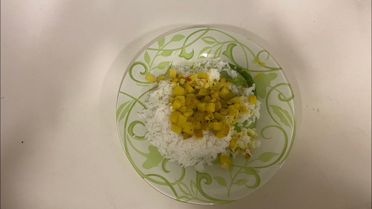 Aloo postak ( potato with poppy seeds) - YouTube