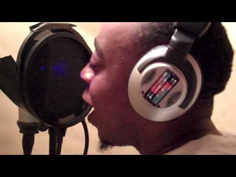 G.Thugga in da booth