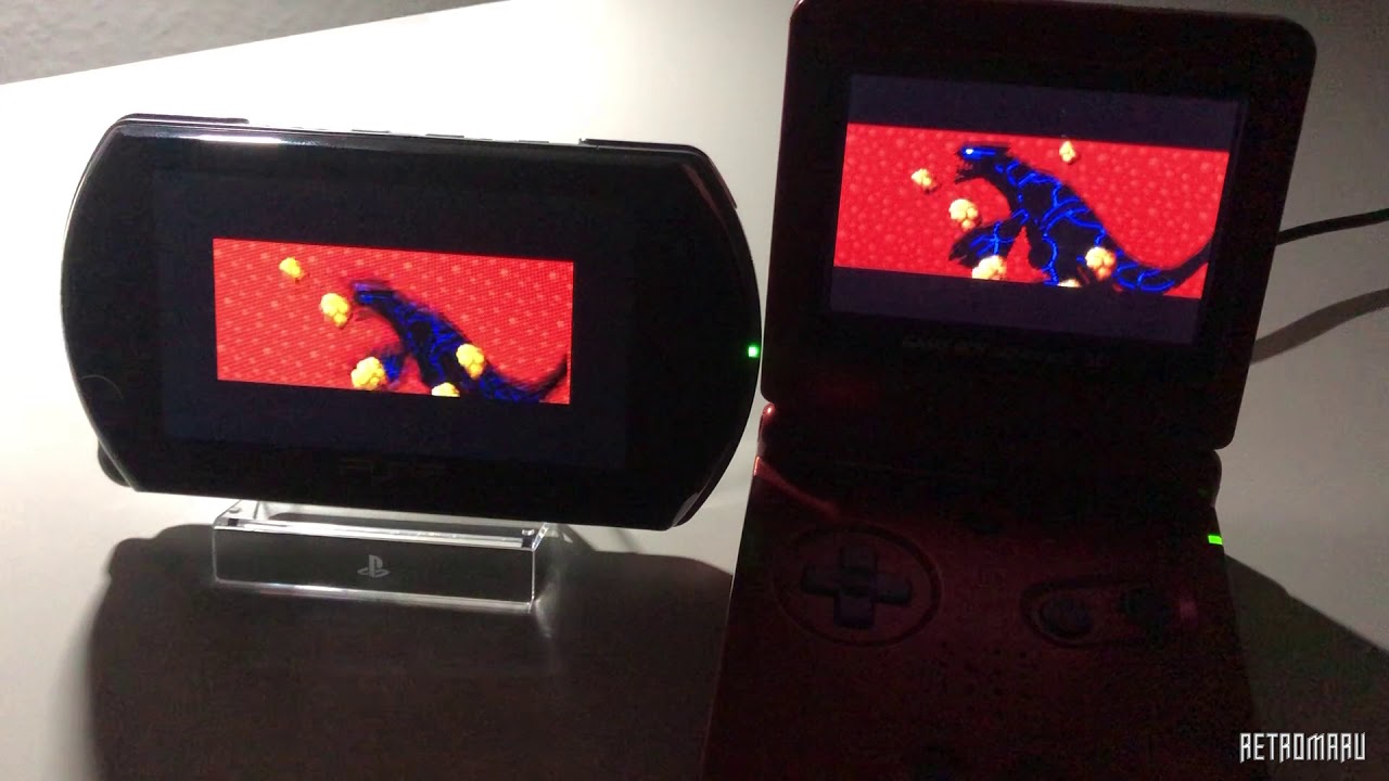 PSP GO vs GBA SP (AGS 101) - DISPLAY QUALITY COMPARSION ON GBA GAME ...