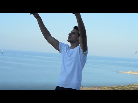 MIDDLE BOY - TAWA NTIRR - YouTube