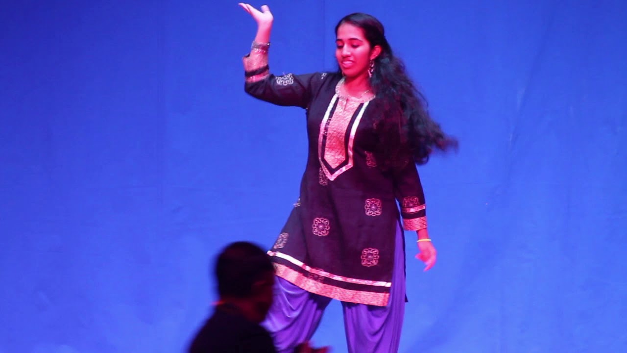 Dance Solo by Anusha Rajesh | JSSIS Talent Day 2017 - YouTube
