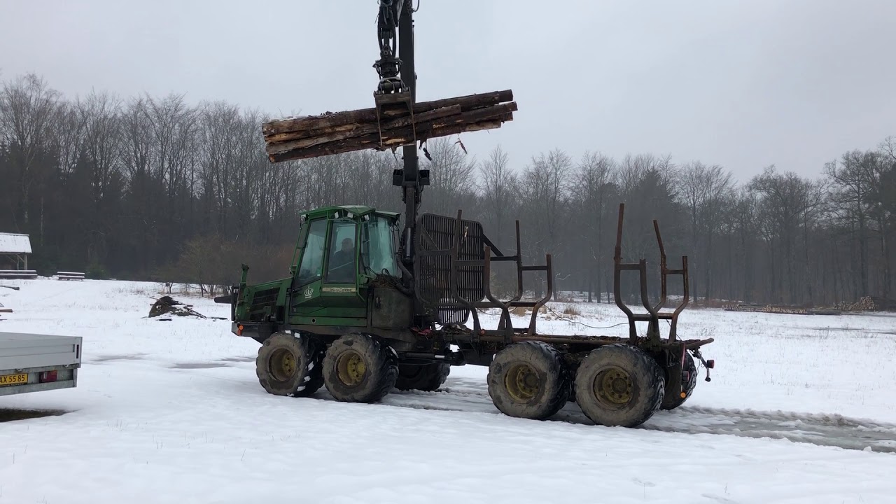 John Deere 810d Eco lll forwarder - YouTube