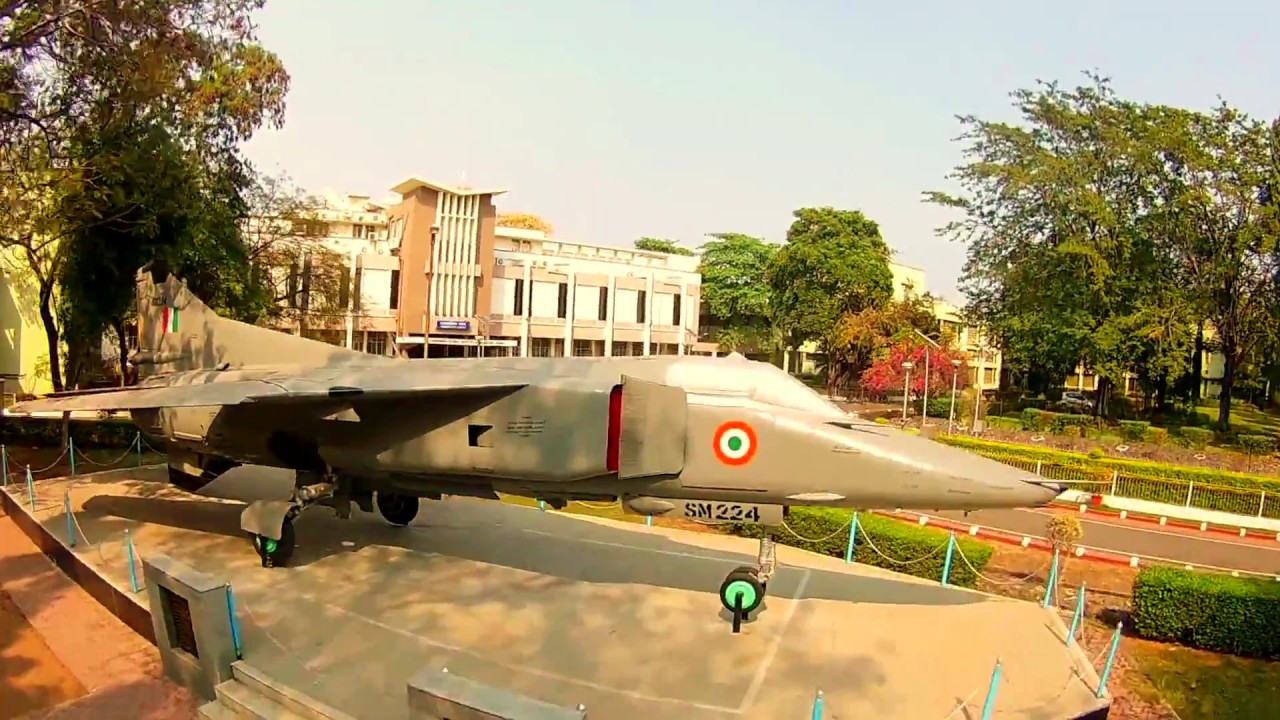 VNIT, Nagpur- main entrance gate - YouTube