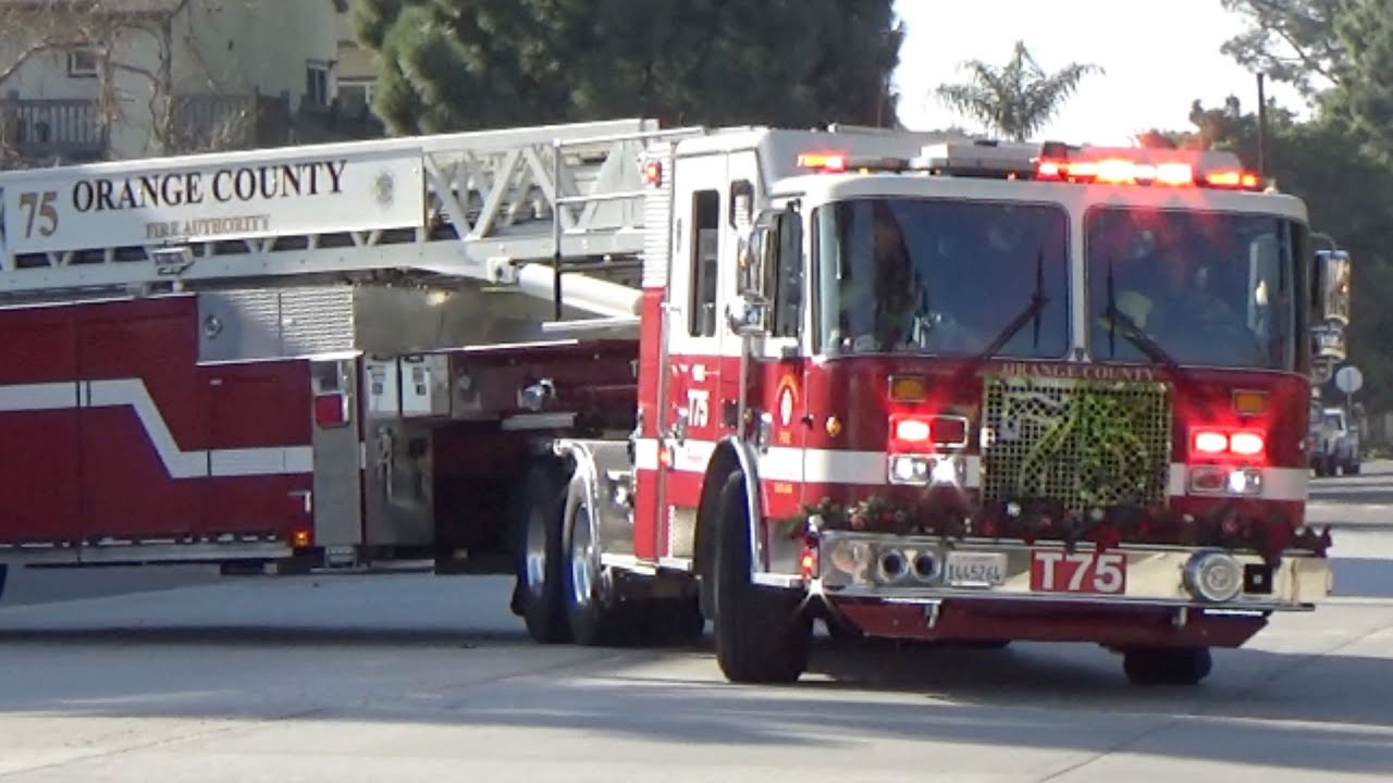 OCFA Truck 75 responding - YouTube
