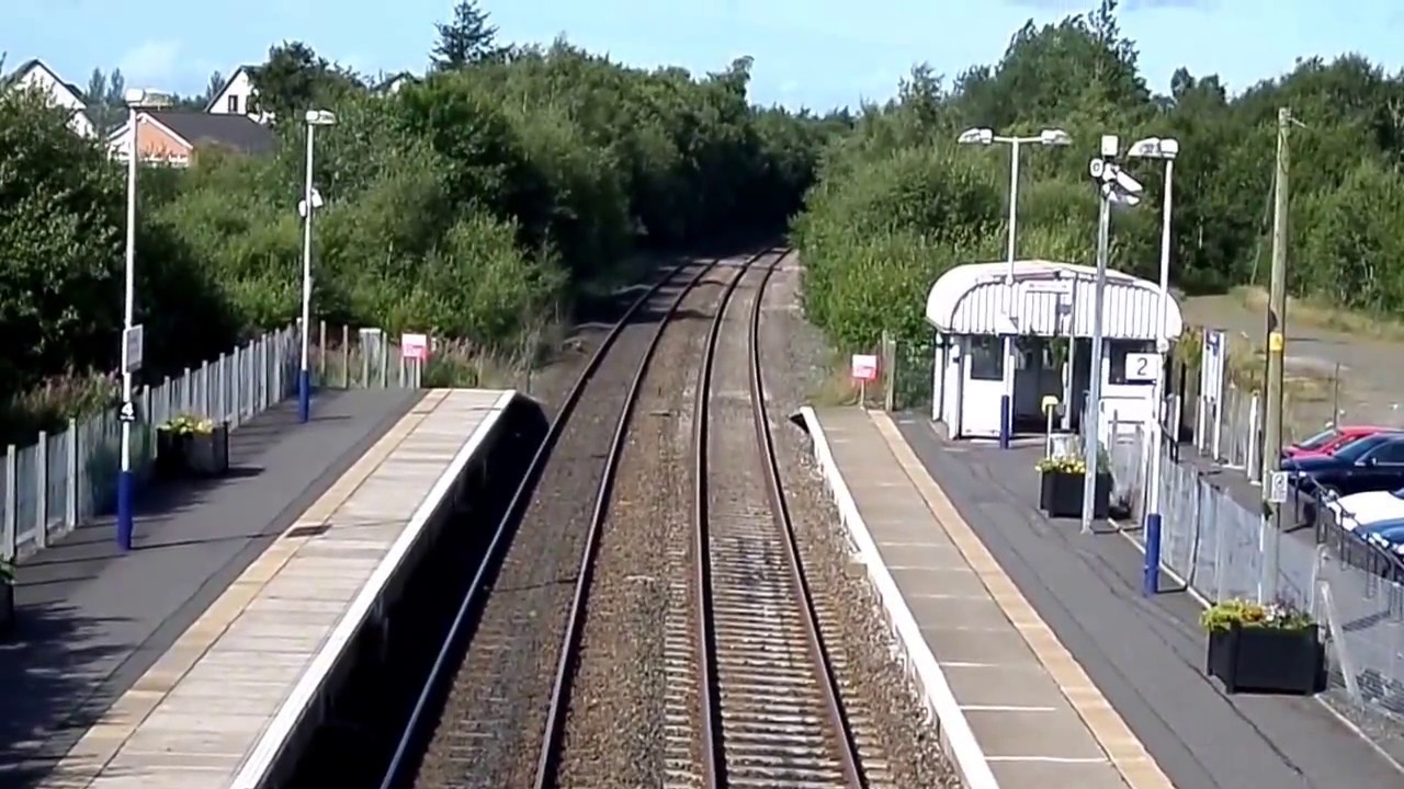 Auchinleck Railway Station, East Ayrshire - YouTube