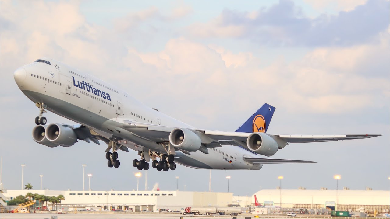 GOLDEN HOUR Heavy Plane Spotting at Miami International Airport | 747 ...