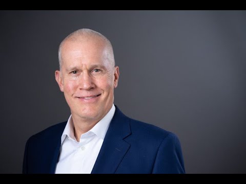 Headshots San Antonio Real Estate Agent - YouTube