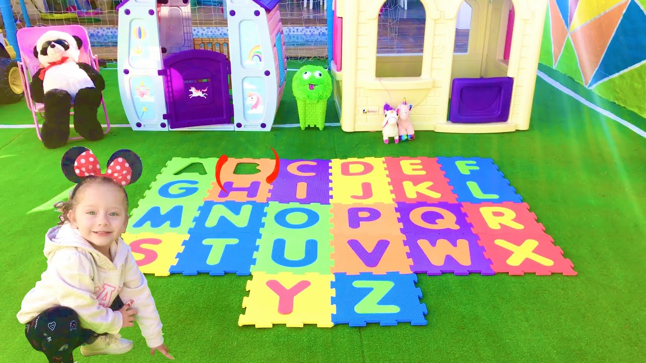 ABC Alphabet Phonics Song - Kids Songs, by Lucy and Brothers - YouTube