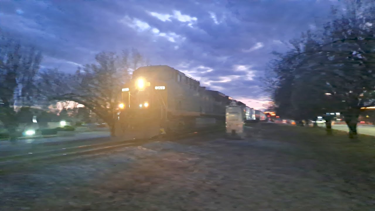 CSXT 361 AC44 Leading a CM44AC and M400 Heading NorthBound With Rock ...