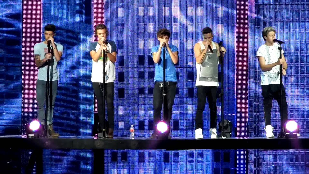 Moments - One Direction | Dallas, Texas | 7/22/13 | TMH - YouTube
