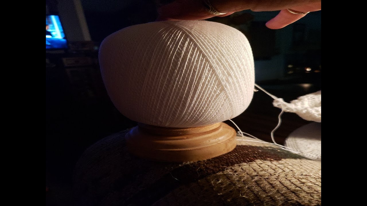 Classic Knit Wooden Spinning Yarn & Thread Holder - Each Amazon Review ...