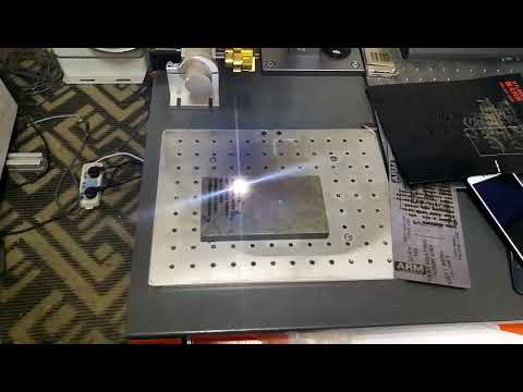 Fiber laser marking on stone, laser engraving on marble - YouTube