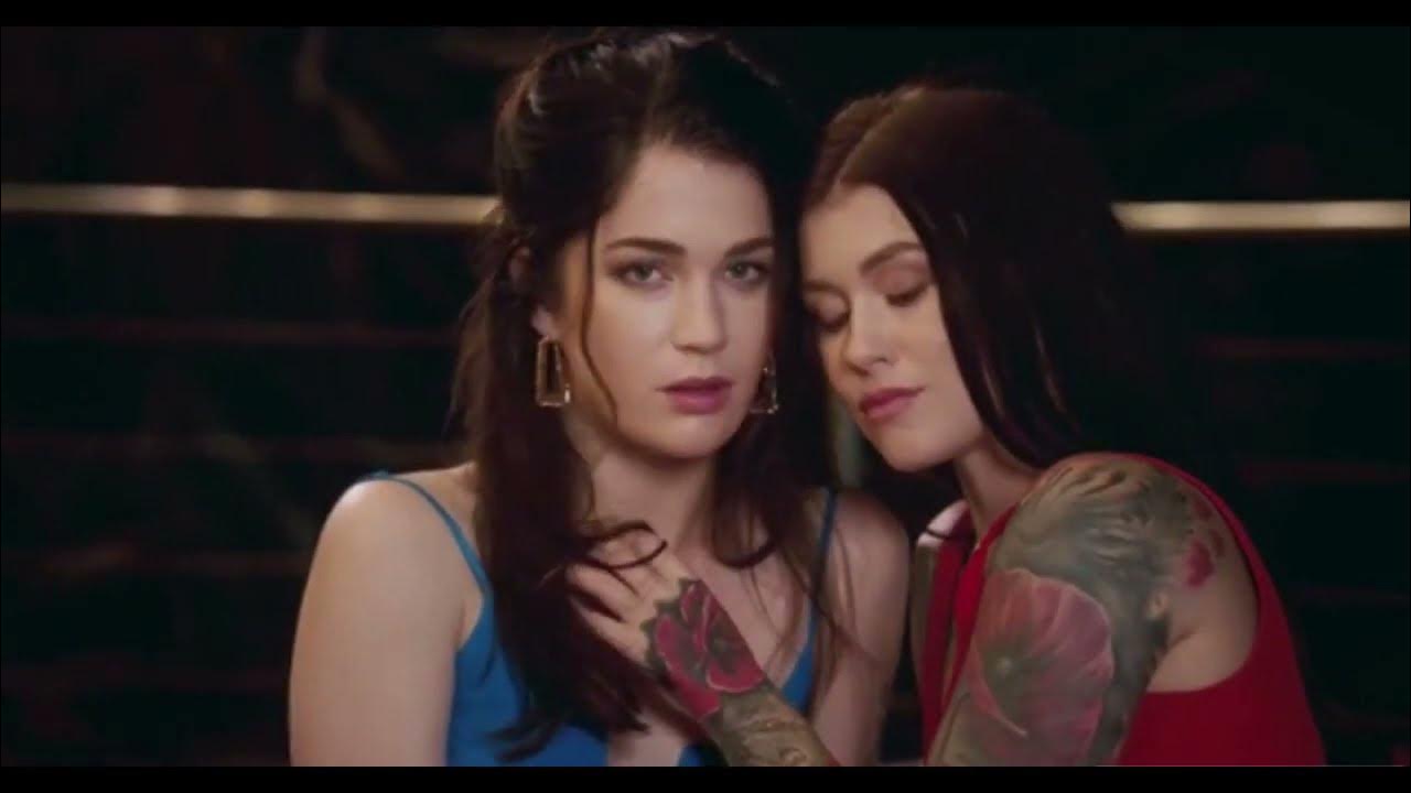 Misha Cross E Evelyn Claire Youtube