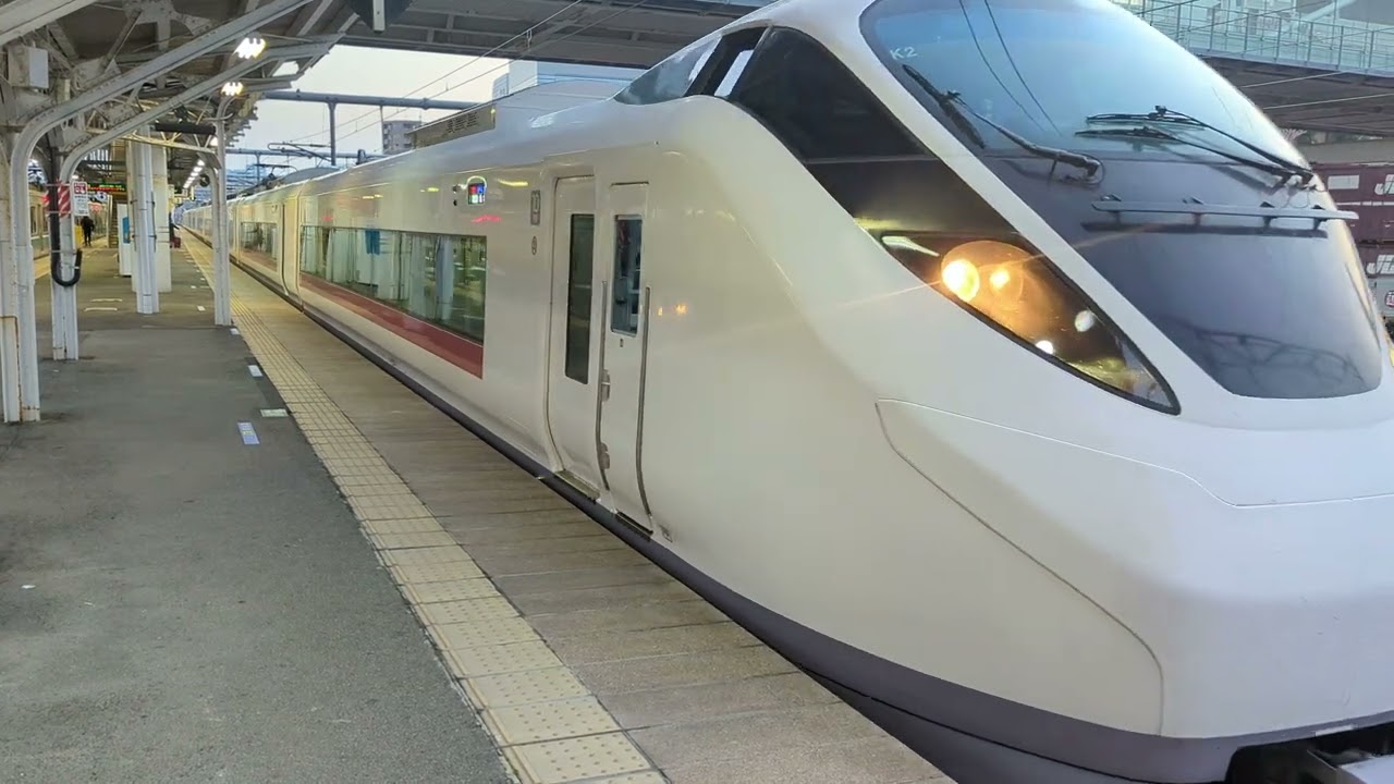 【車掌さんそこ開くんですか！】19M E657系K2編成 特急 ひたち19号 仙台行 日立駅1番線 発車 - YouTube