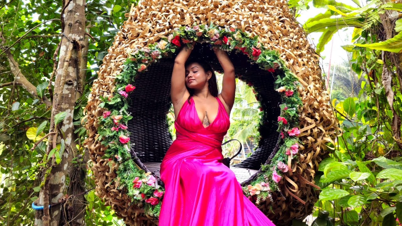 দোল দোল দুলুনি Kavee উড়বে এখনি 😜 Ubud, Bali, Indonesia | DK insane ...