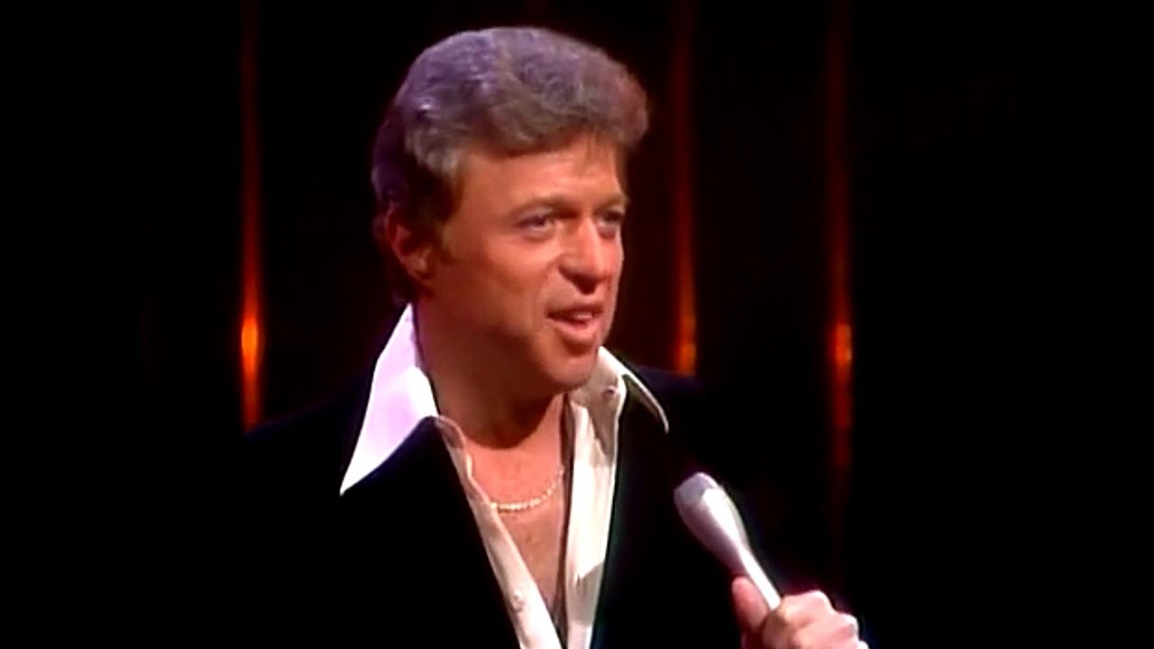 Steve Lawrence You Take My Heart Away Carol Burnett Show 1977 HD steve-lawrence-you-take-my-heart-away-carol-burnett-show-1977-hd