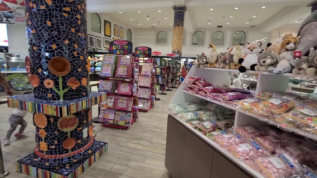 Eddie World Convenient Store and Candy Shop Yermo, California 2021 # ...