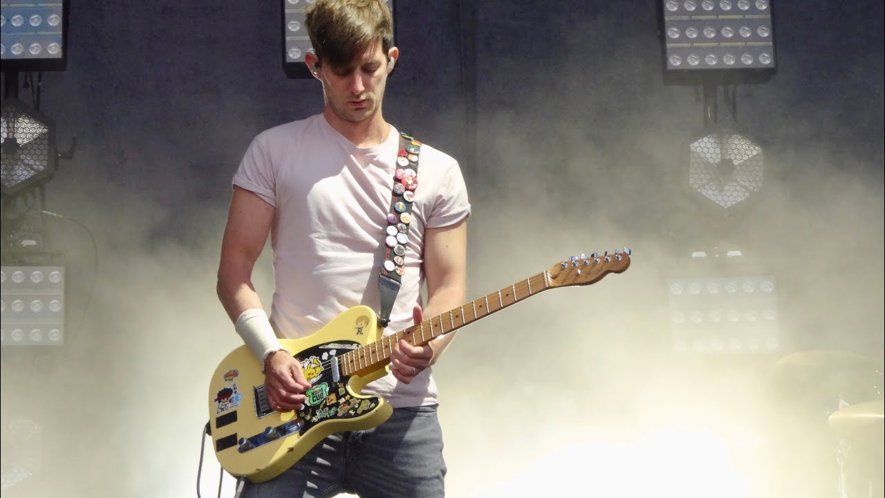 bloc-party-positive-tension-live-at-crystal-palace-park-london-07
