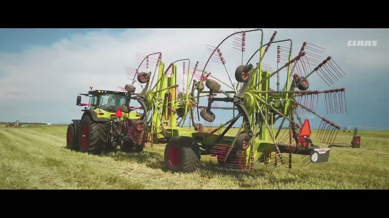 CLAAS LINER 4800 TREND | Four Rotor Rakes - YouTube