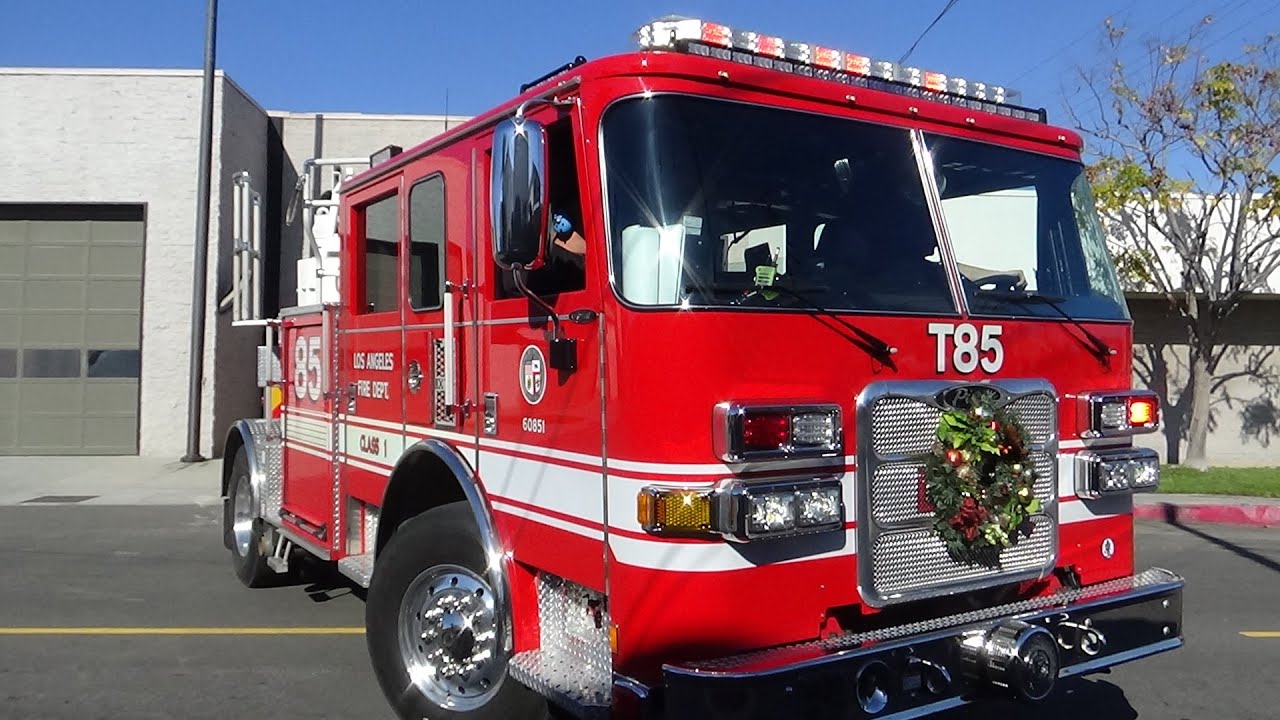 LAFD Light Force 85 Responding - YouTube