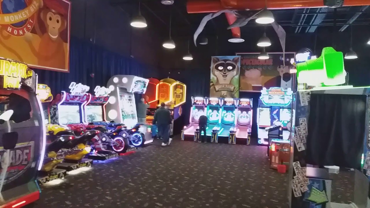 Gattiland arcade Ashland Kentucky Dec 2018 - YouTube