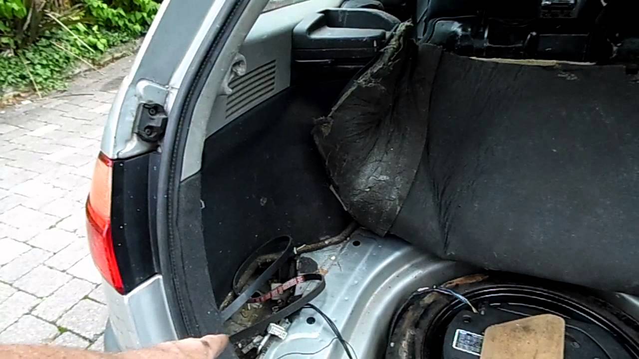 Spare tire Boom Box - YouTube