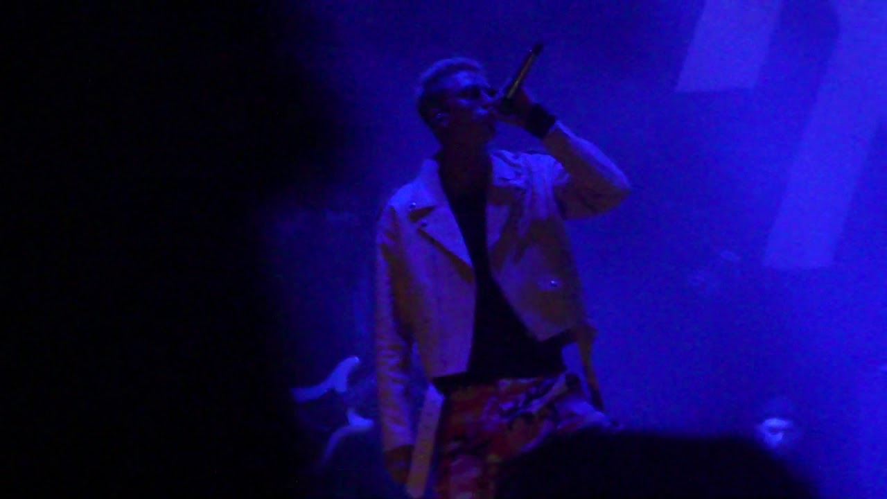 Machine Gun Kelly- Wild Boy (Perth, Metro City, 06/05/18) - YouTube