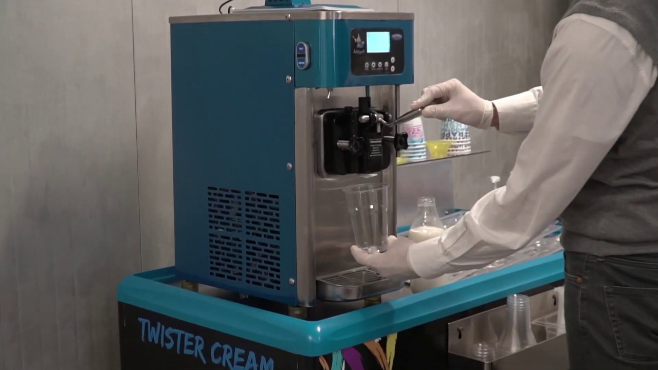 Milkshake Cioccolone - Twister Cream | Italian Slow Food - YouTube