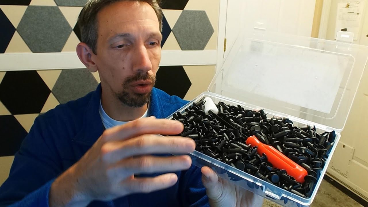 FENDER CLIPS unboxing and demonstration! Super handy to have for your ...