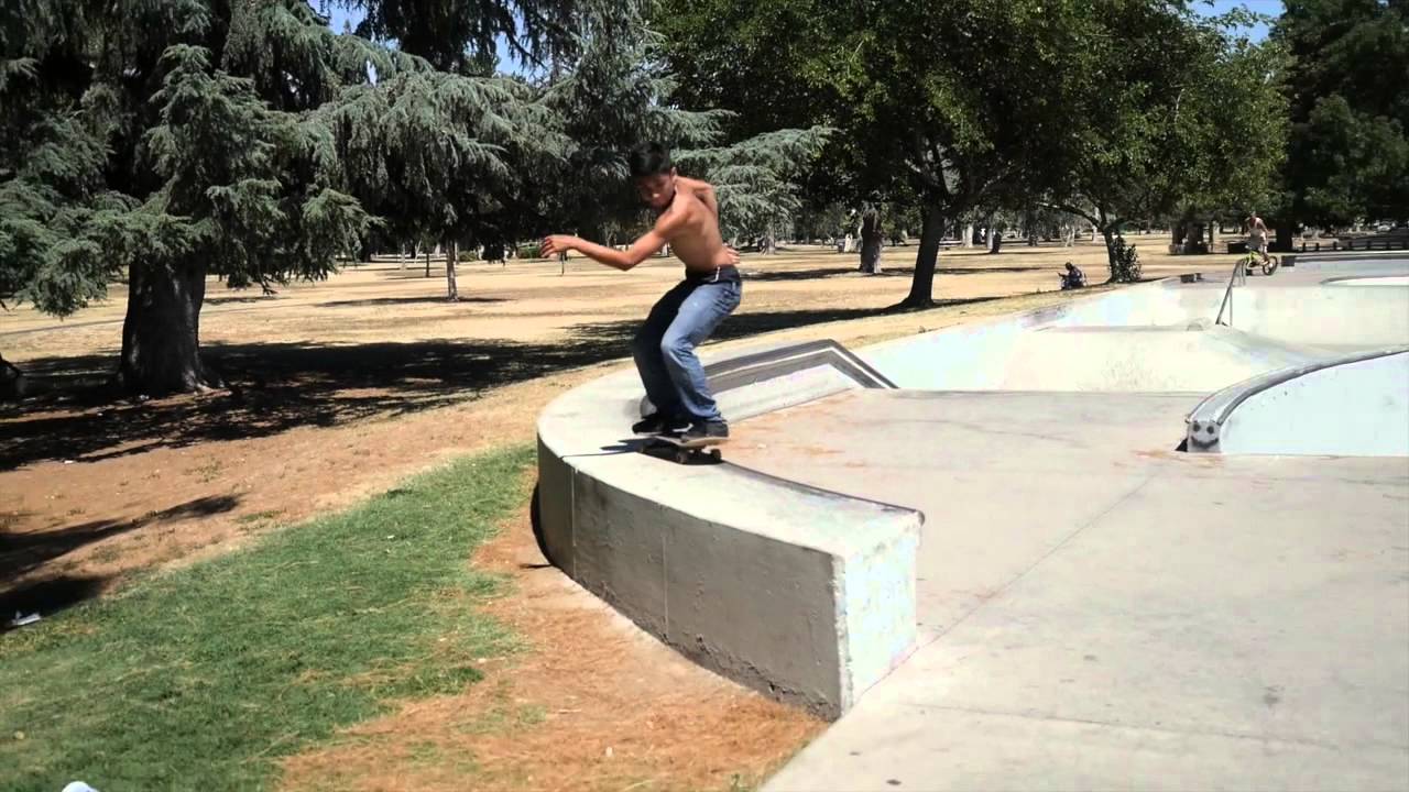 Merced Applegate skate park Jun 16, 2015 - YouTube