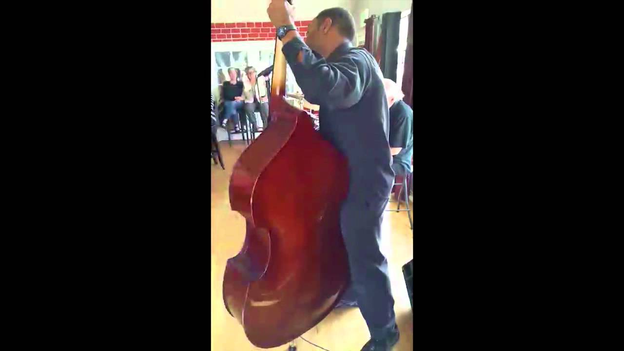 Mark Cade sings Masquerade with the Real Jazz Trio at Le Dolce Vita ...