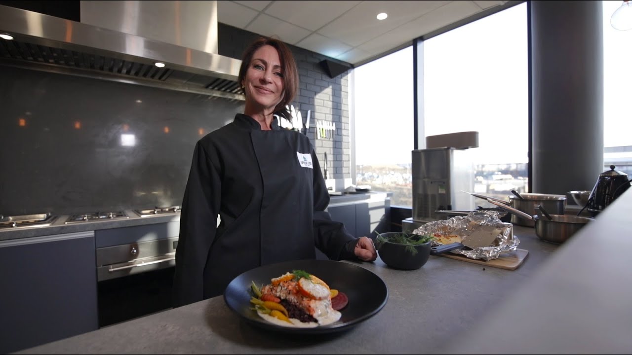 Emperor Foods - Halaal Catering Food Focus Video - YouTube