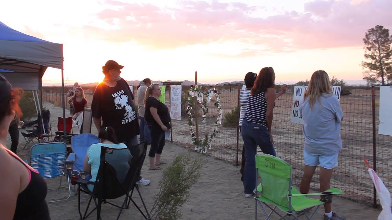 pillow case rapist,christopher hubbart protest - YouTube