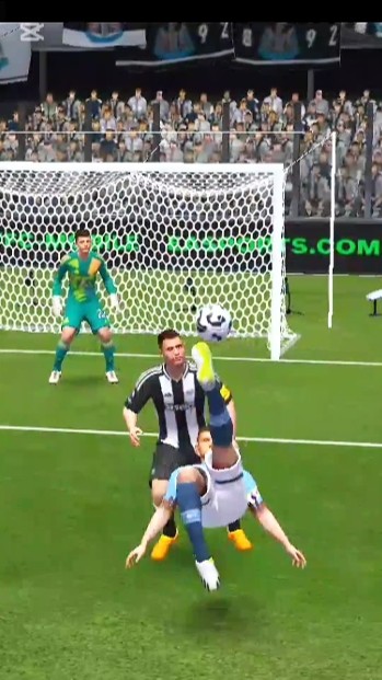 FC Mobile Bicycle kick goal 😱 #shorts #fcmobile #football #tips # ...