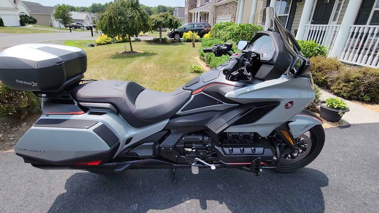 2021 Honda Goldwing With Shad SH59X Walk-Around - YouTube