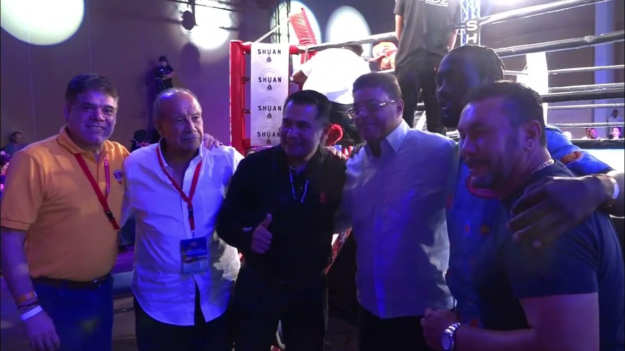 Ministro Francisco Camacho asiste a la Cartelera de Boxeo de Shuan Boxing de la WBO ongreso 2023 ...