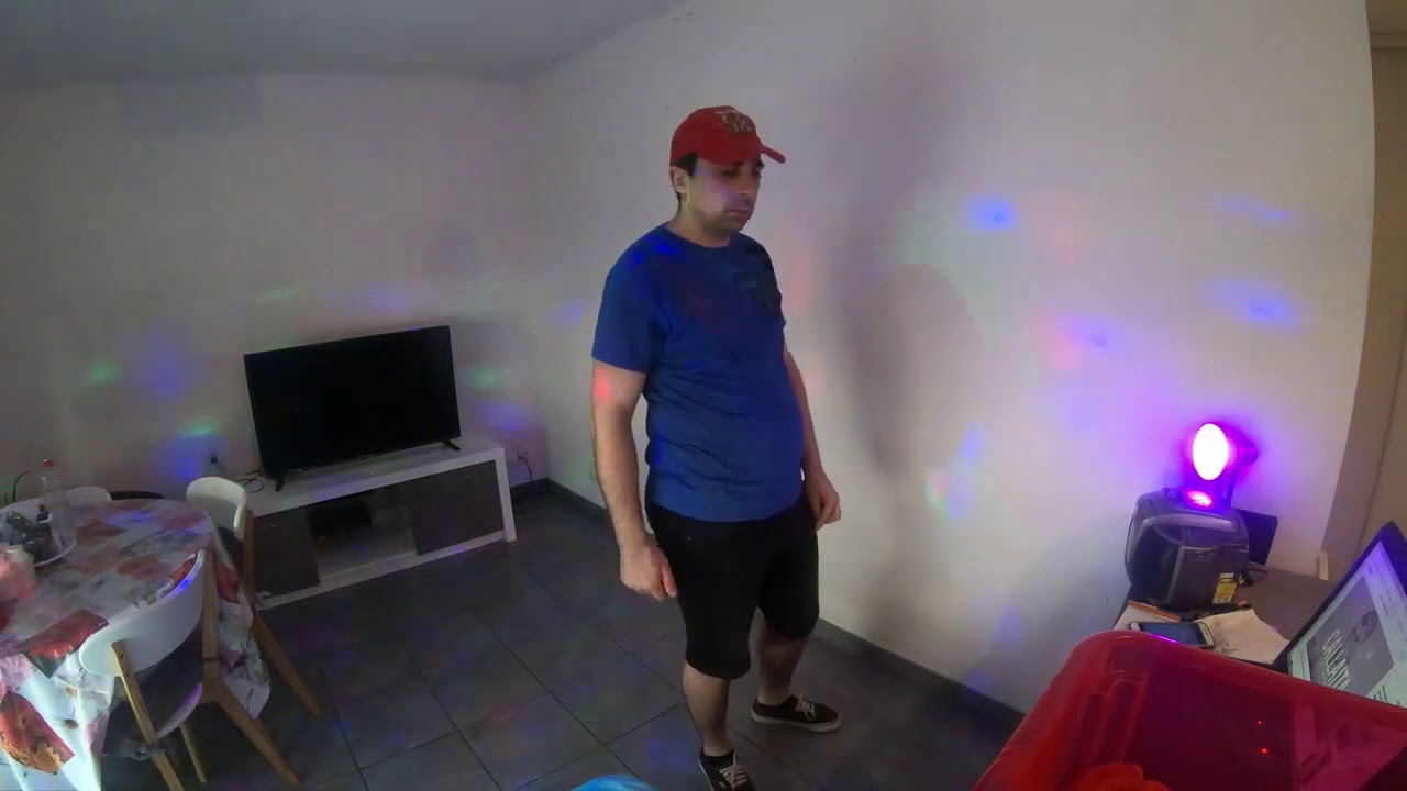 Bad Bunny - Callaita cover Tom Manin - YouTube