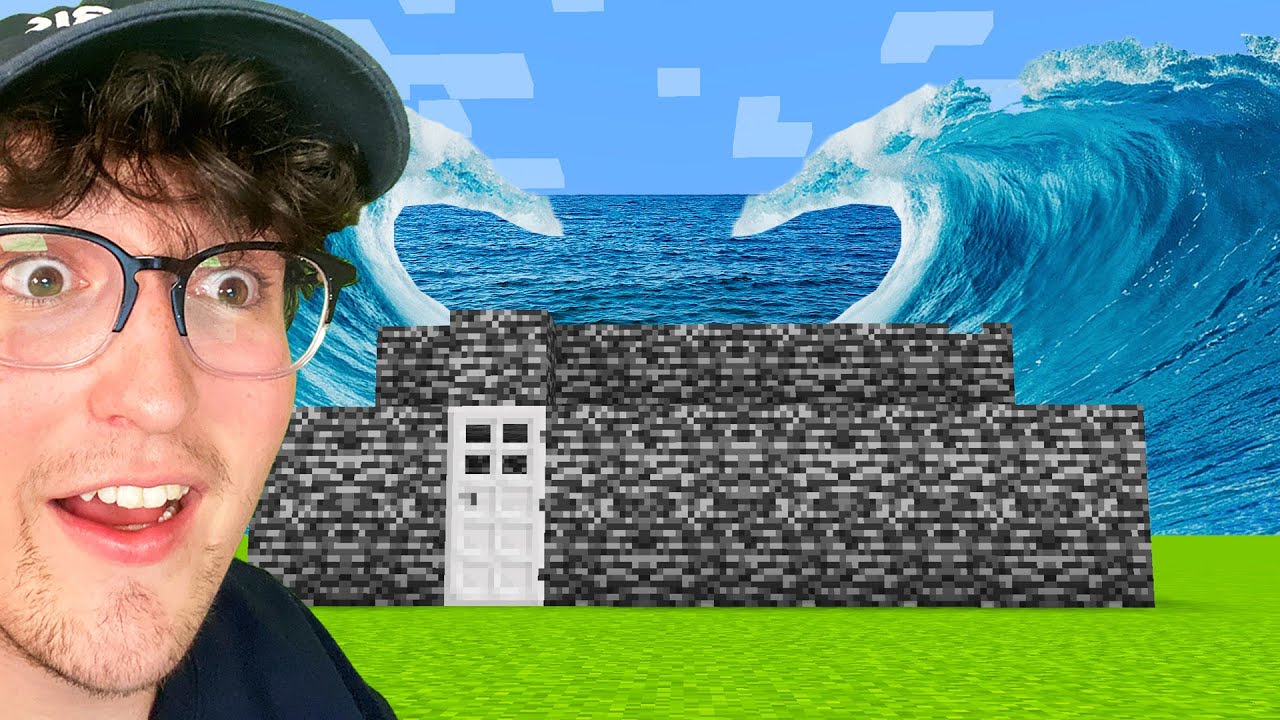 Testing Underwater Tsunami Hacks To See If They Work In Minecraft - YouTube