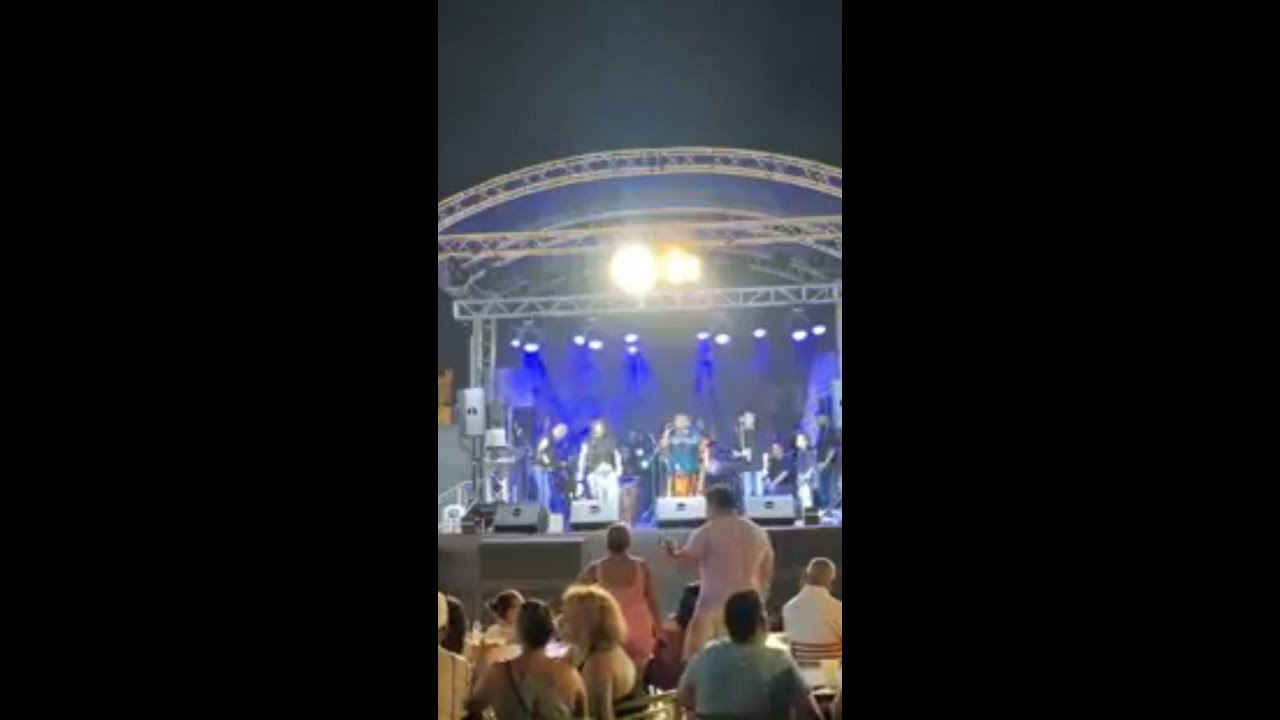 Lorna Marcano- Tributo a Celia Cruz - YouTube