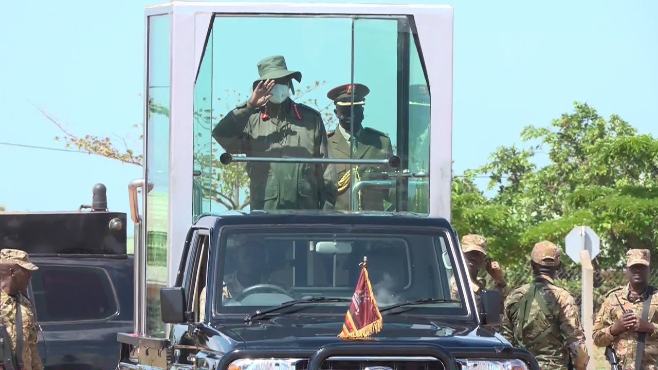 Museveni inspects UPDF parade in a fancy bullet proof ride - YouTube