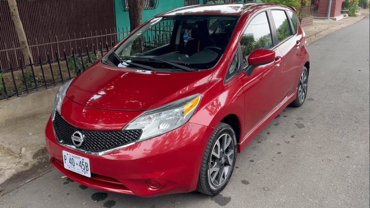 Nissan Versa Note SR 2015 - YouTube