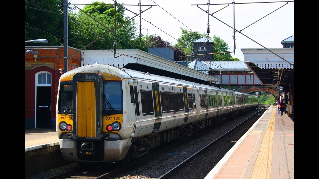 Trains at Letchworth Garden City | 11/08/2017 - YouTube