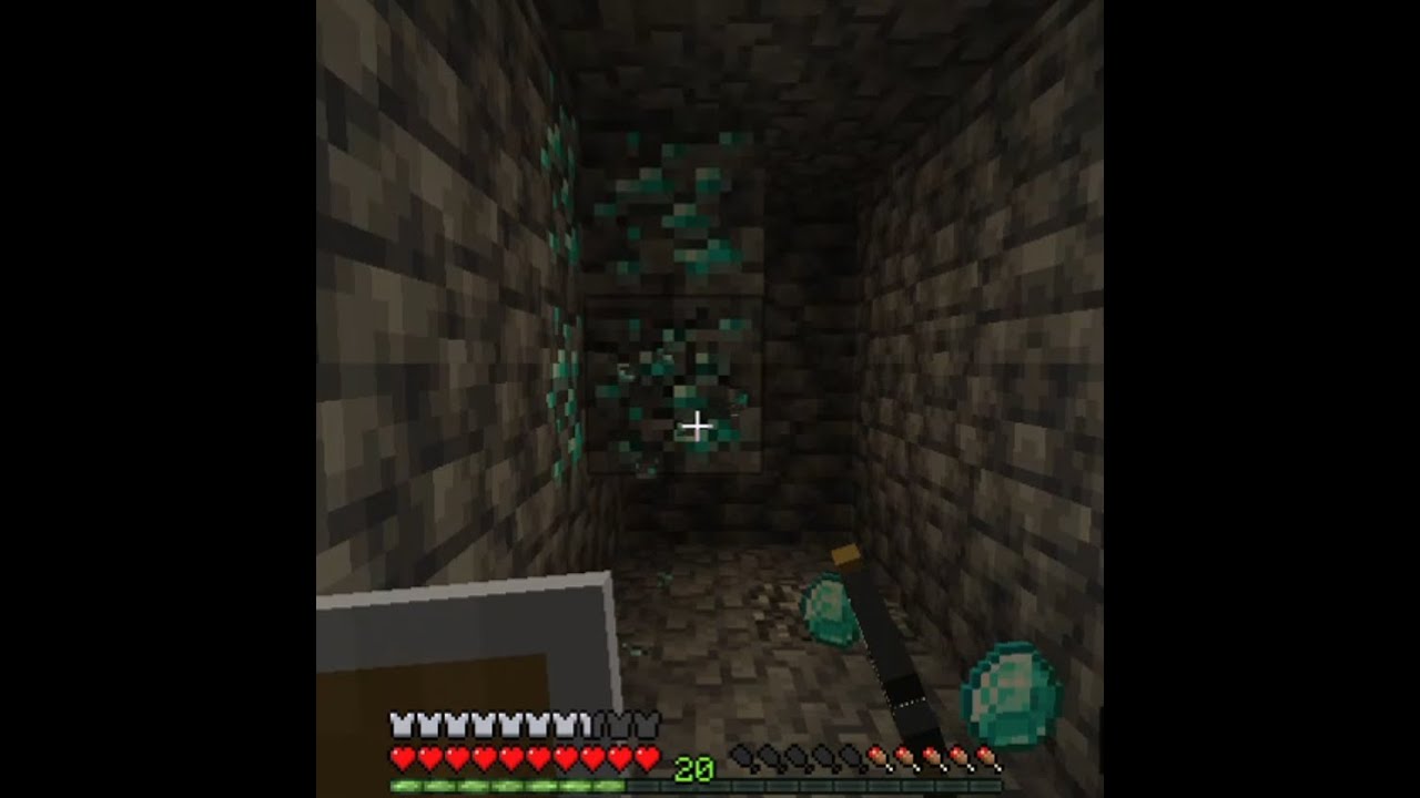 Finally getting diamonds(Minecraft 1.19 Ep: 7) - YouTube