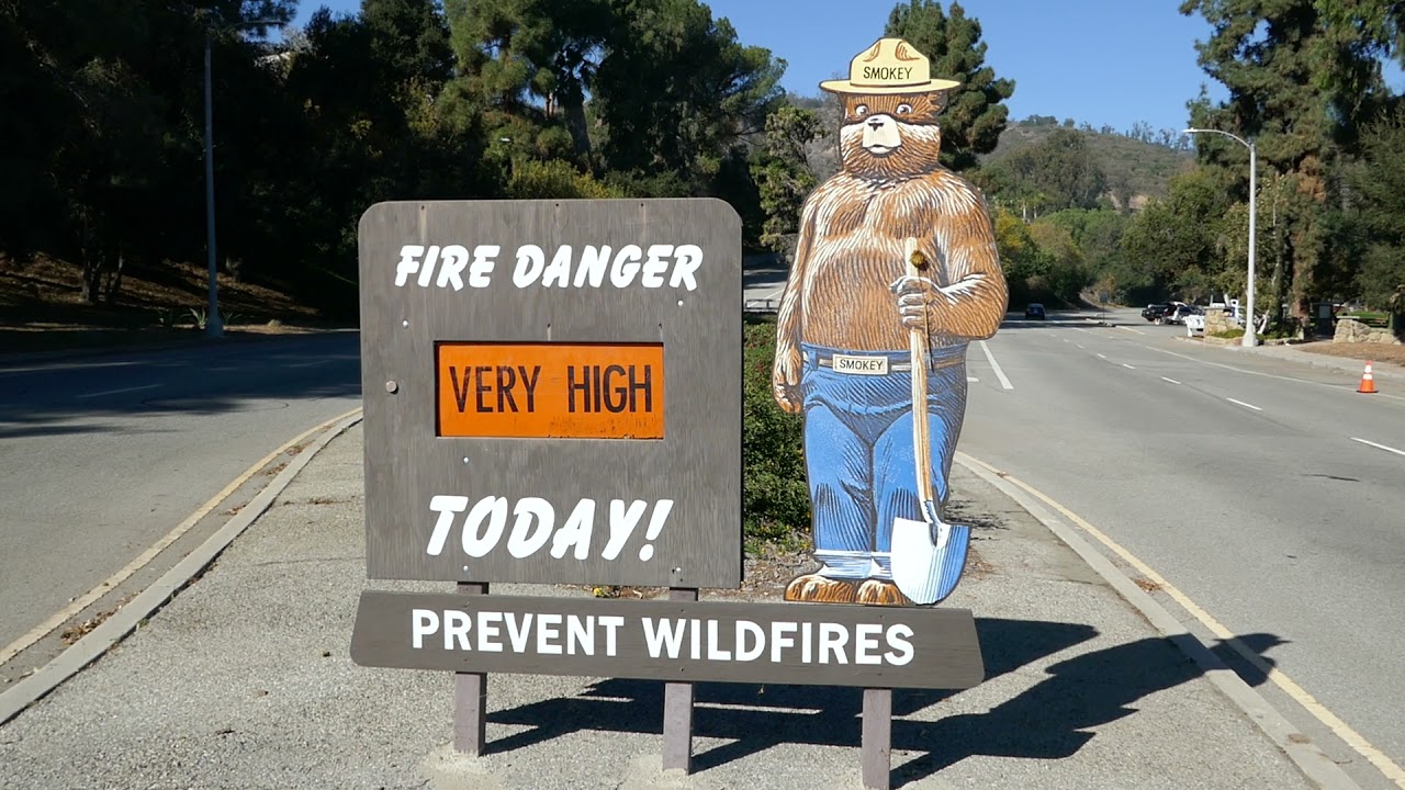 Smokey The Bear Sign Fire Danger Very High Today! Prevent Wildfires Los ...